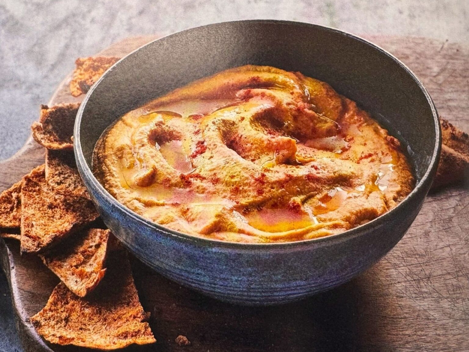 Recipe - Weber Roasted Carrot Hummus With Pitta Chips - BBQs Plus